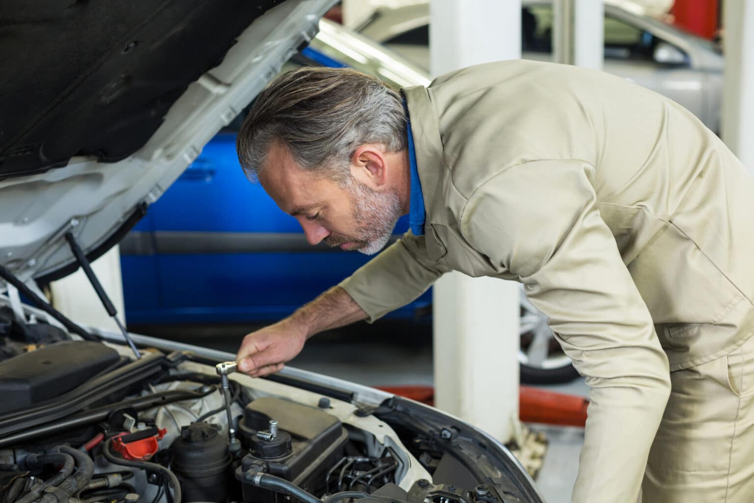 What Damages a Catalytic Converter? | Hollenshade's Auto Repair