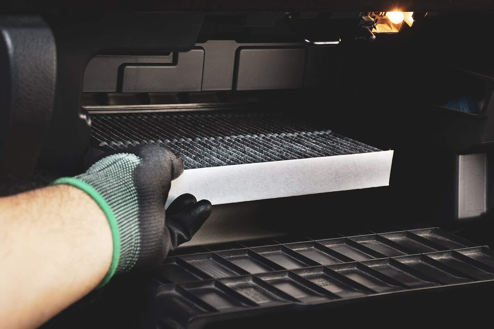 Cabin Air Filter Servicing in Towson, Maryland | Hollenshade's